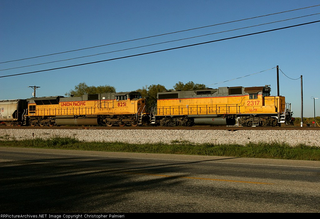 LLPX 2317 and UP 8251